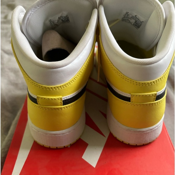 Jordan | Shoes | Jordan Mid Dynamic Yellow Floral | Poshmark